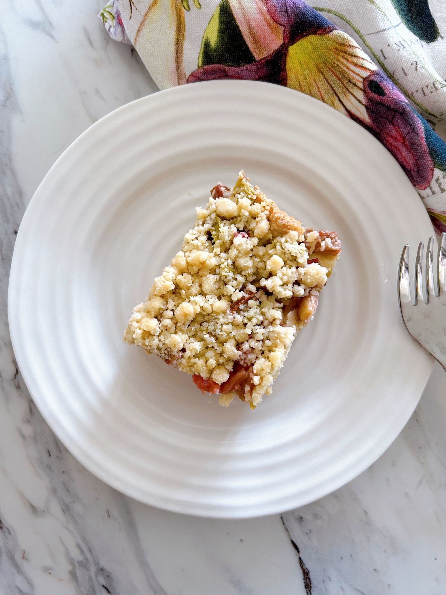 German Rhubarb Streusel Cake (Rhabarber-Streuselkuchen) | Accidental ...